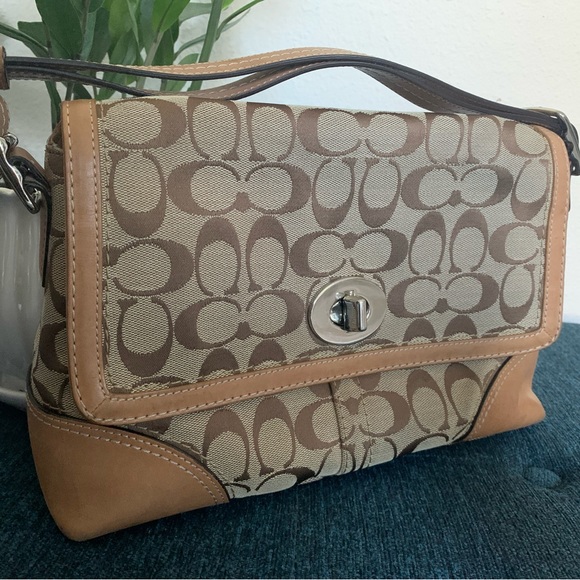 Coach | Bags | Vintage Coach Shoulder Bag Hampton Khaki Design Tanbrown ...